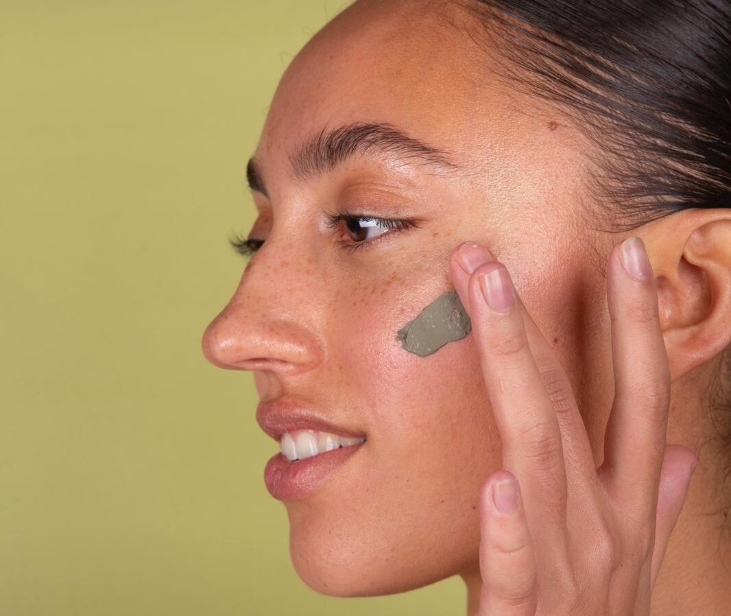 Abdul (27): 'Ik wil mensen bewust maken dat bewerkte cosmetica niet het ...